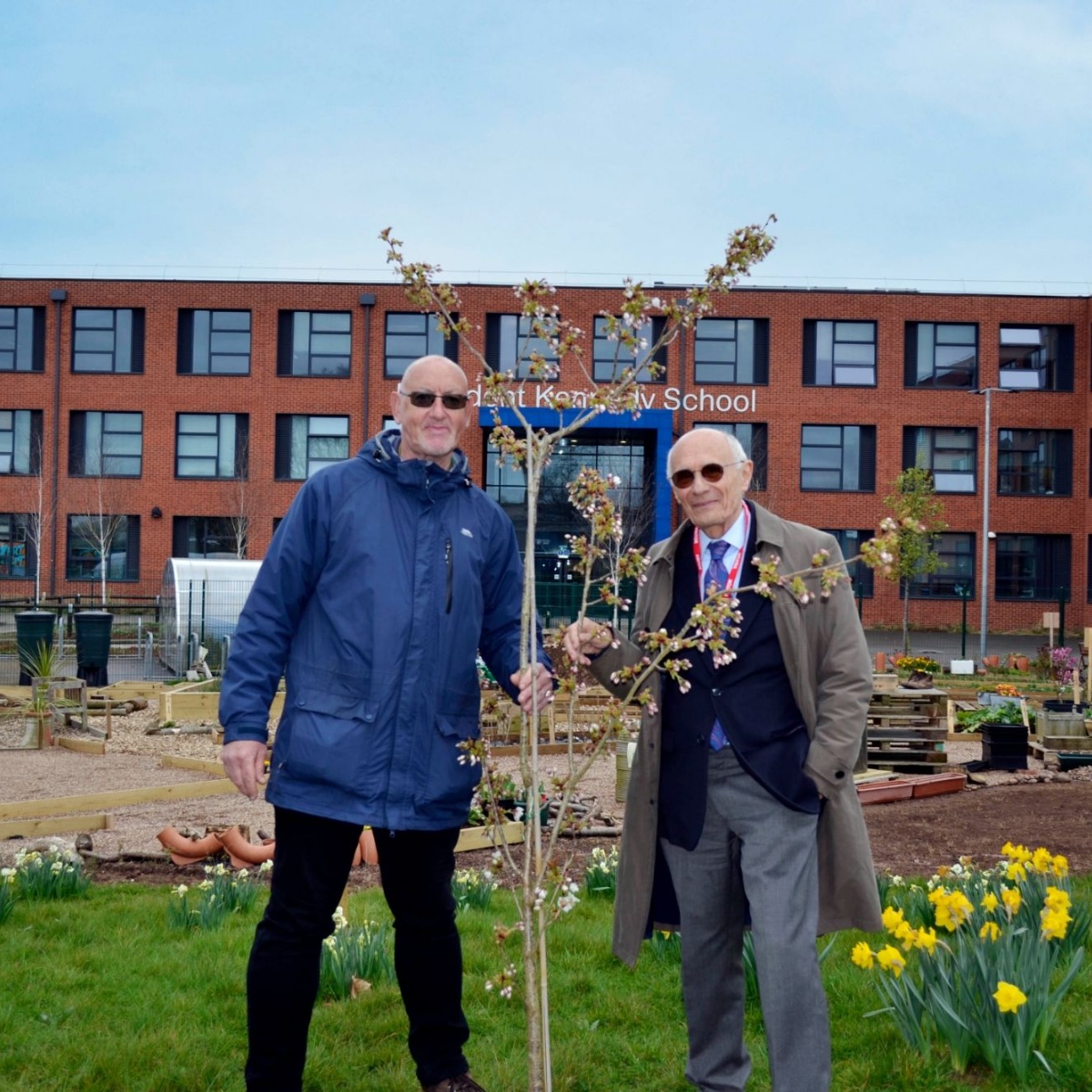 President Kennedy School - Holocaust Survivor Peter Lantos Makes a ...